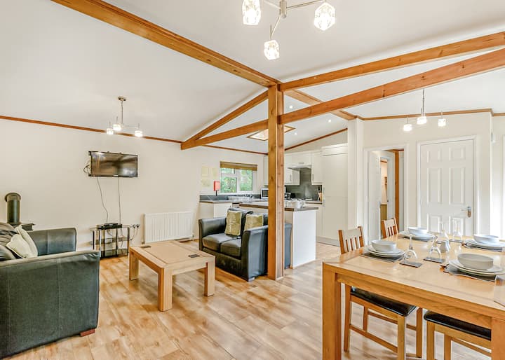 Fox Lodge 4 (Pet) - Uttoxeter