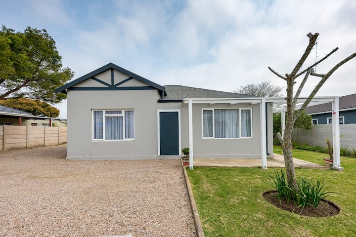 Stay At Merriman - George