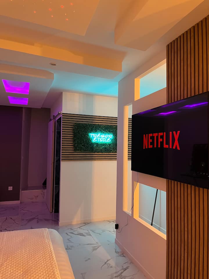 Trésor ÉToile, Luxe & Lumière - Duplex 4 Personnes - Pertuis