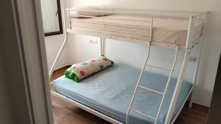 Habitación Compartida Familiar - Alicante