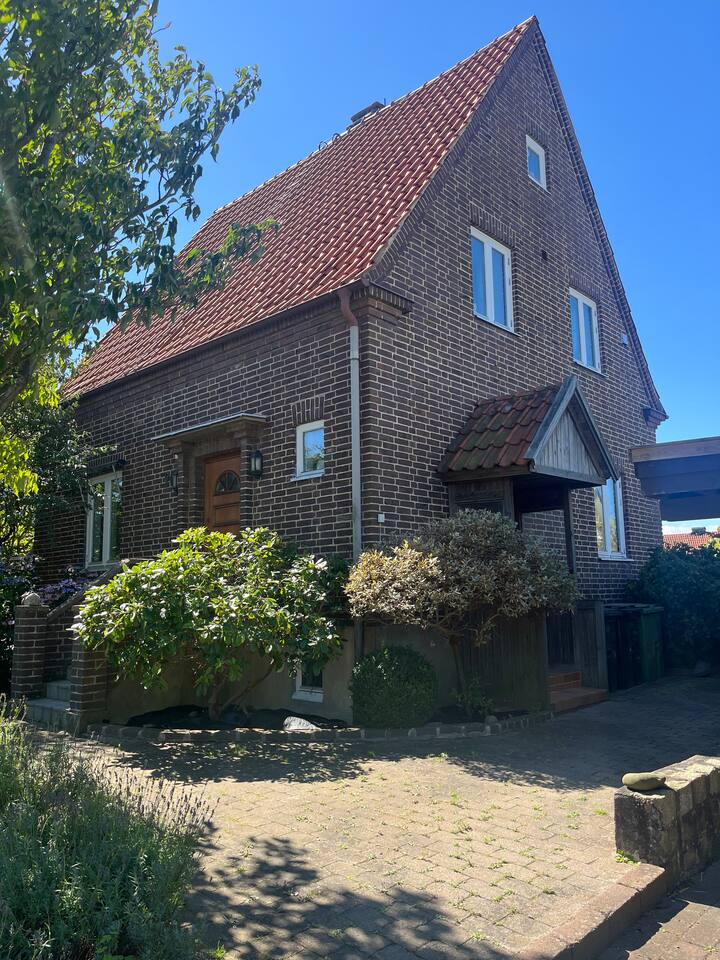 Charmig Villa På Eskilsminne - Helsingborg