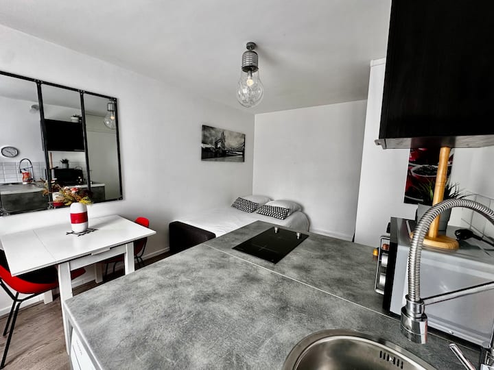 Studio - 12 Min De Part Dieu - Au Pied Du Tram - Villeurbanne