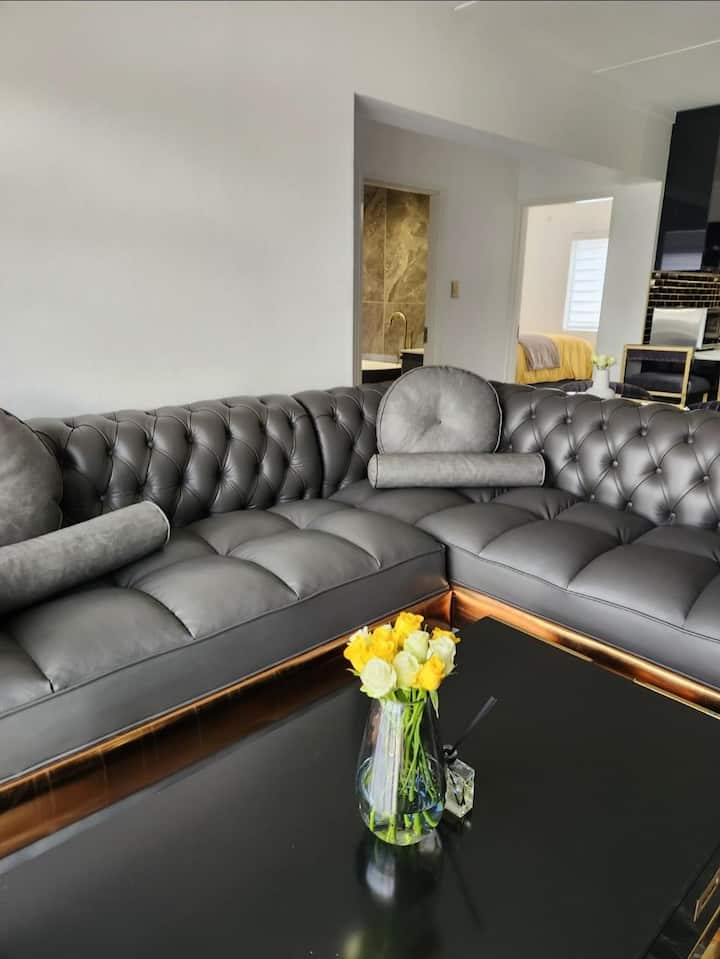 Apartment In Sandton. - Sandton