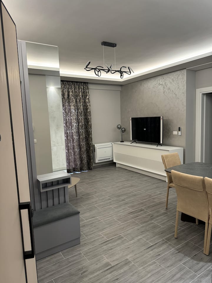 Apartament By Saraci - Vlorë