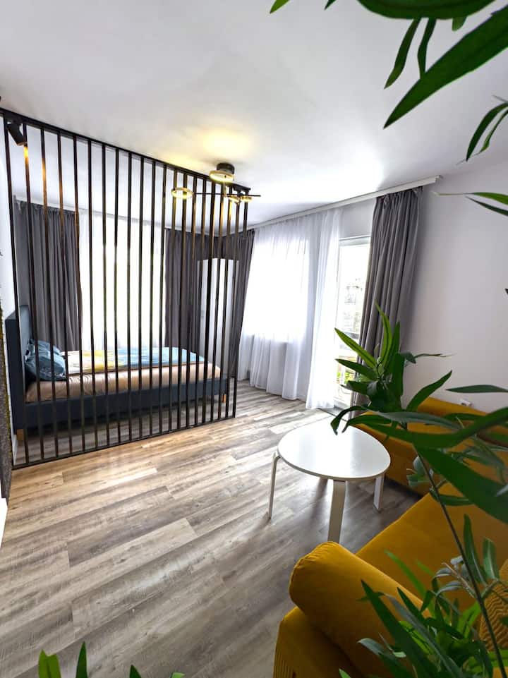 Azure 4 Apartament 6 Pers Maxim - Constanța