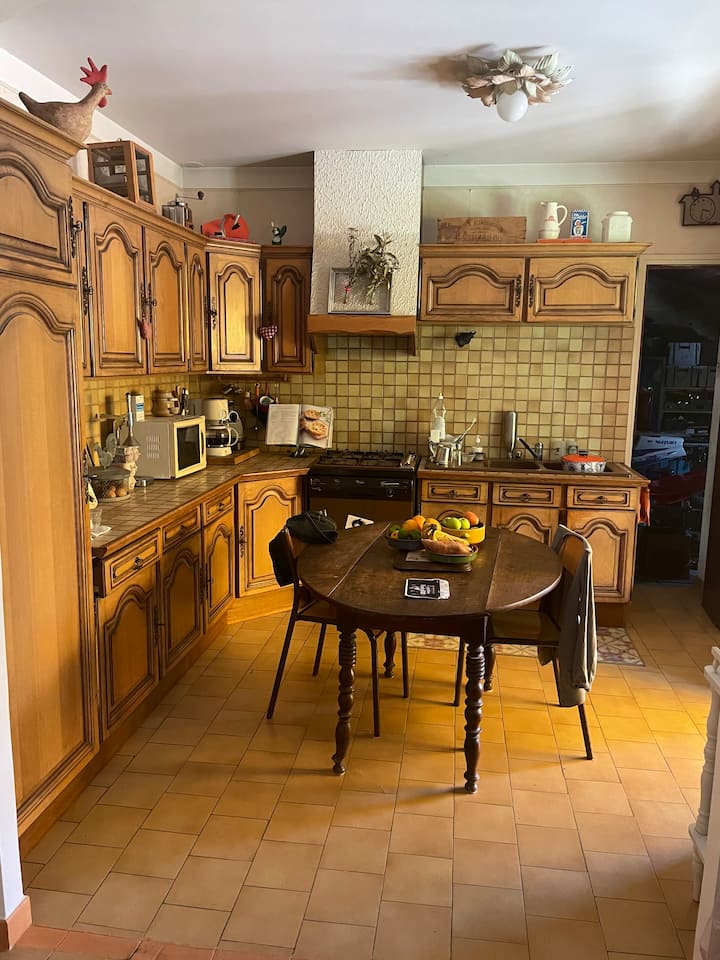 Chambre Chez L’habitant - Orange