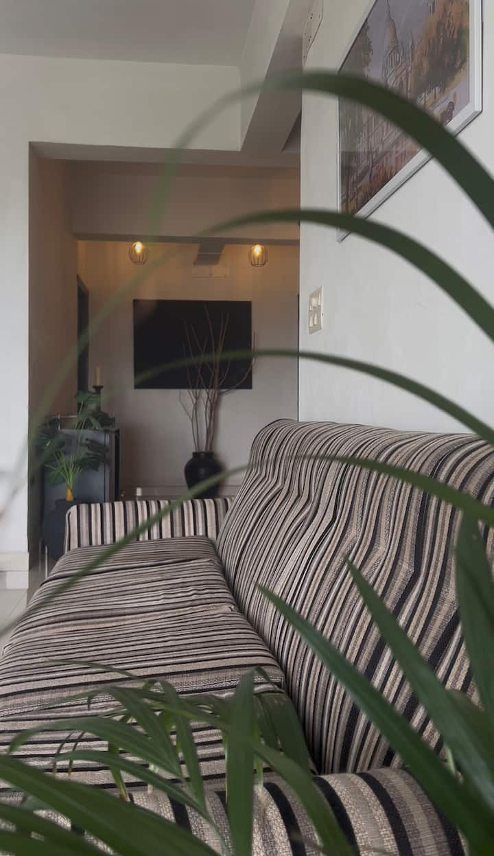 Peka’ (1 Bhk) - Kolkata