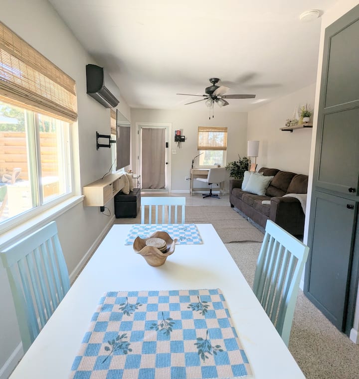 Newly Renovated Beach Home Fully Equipped - Sarasota, FL