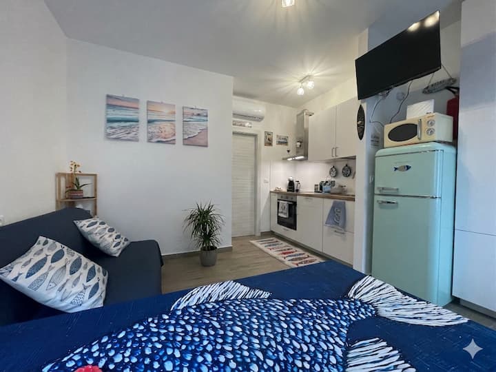 Tra Mare E Poesia: Soggiorno D’autore A Rimini - Rimini