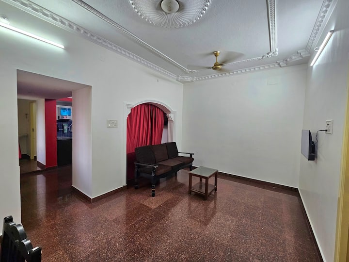 Amc Home Stay And Rooms - Puducherry