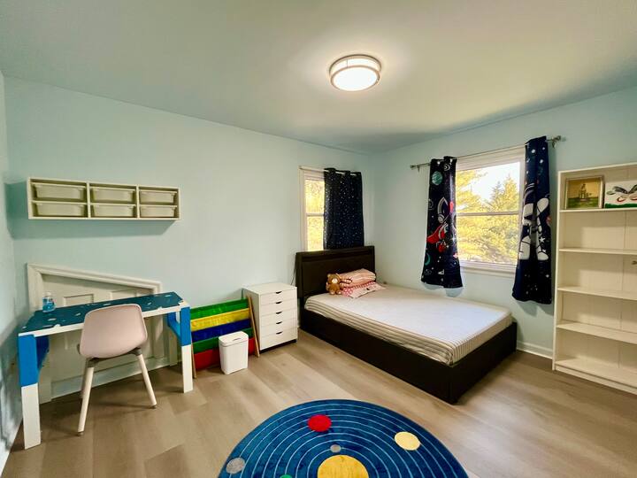 Boy's Home - Princeton, NJ