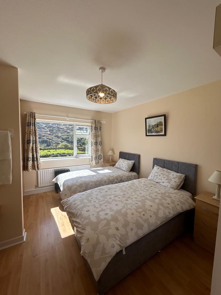 Twin En-suite Room: Room Only. Black Valley - County Kerry