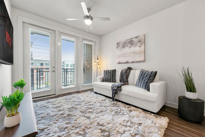 Stylish 1br West Midtown W/w&d Free Parking & Pool - Atlanta, GA