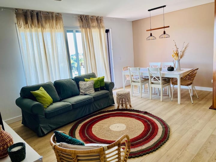 Lindo Apto Boho Chic Em Setúbal - Setúbal