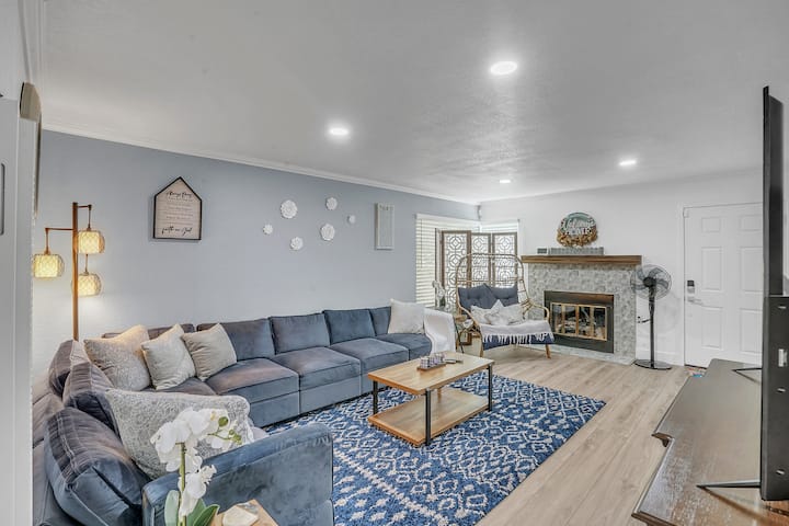 3bed 3bath Blocks To The Beach And Bay In Pb - San Diego, CA