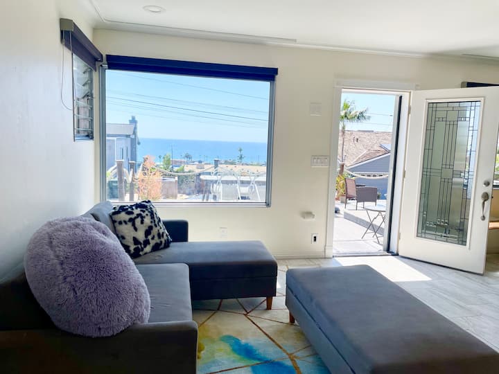 Dreamy Ocean Views Home In Cardiff By The Sea - Encinitas, CA