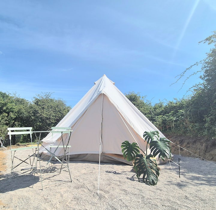 Cae Cynffig Camping Tent 1 - Porthcawl