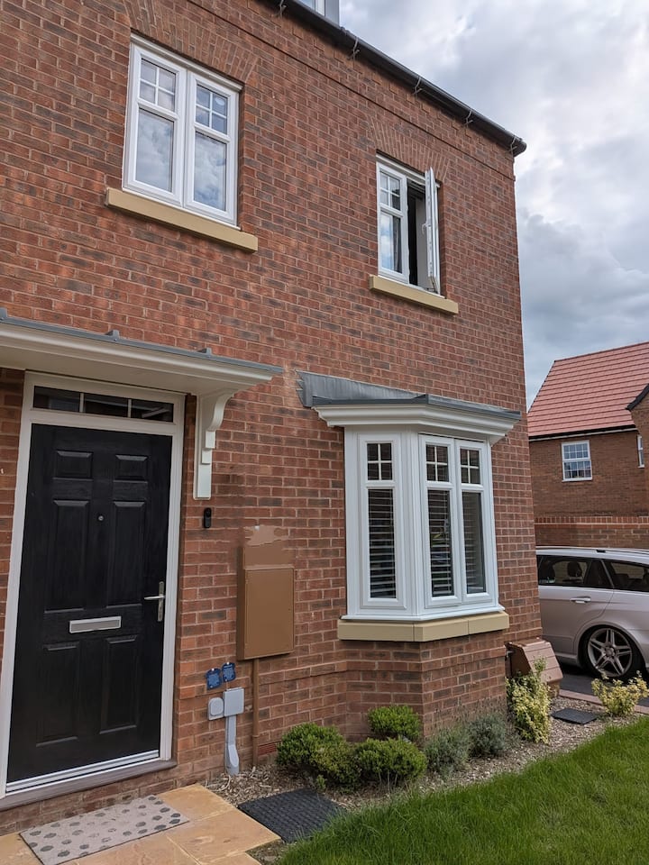 Foal House - Nuneaton