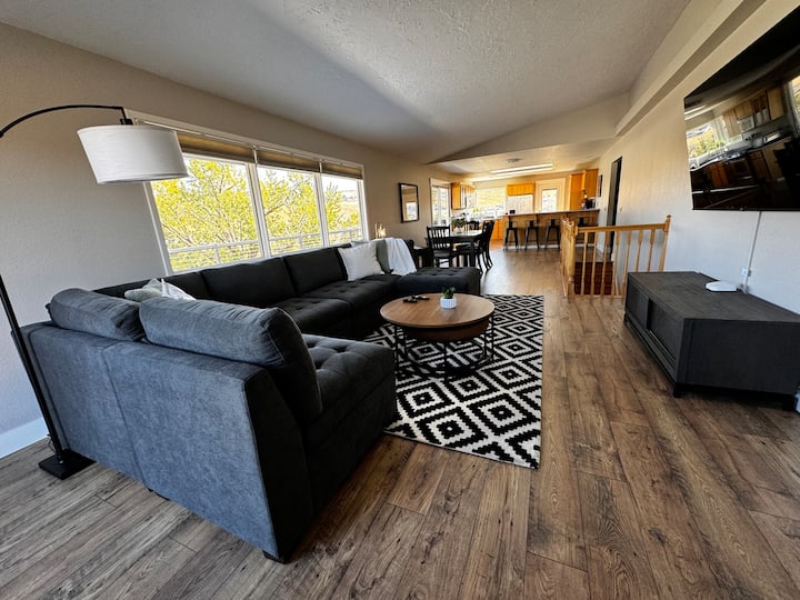 Riverside Retreat With Courts - Lewiston, ID