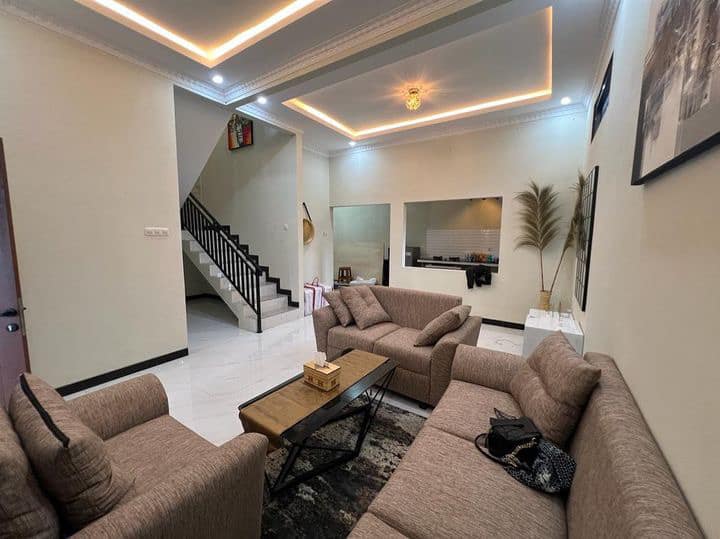 Kula Homestay - Wonosobo