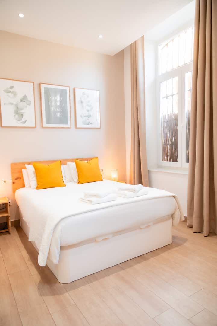 Teatro Cervantes Studio, 2 Min To Málaga Old City! - Málaga