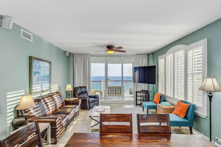 Gorgeous 3 Bed / 3 Bath Beach Front Condo - Navarre Beach, FL