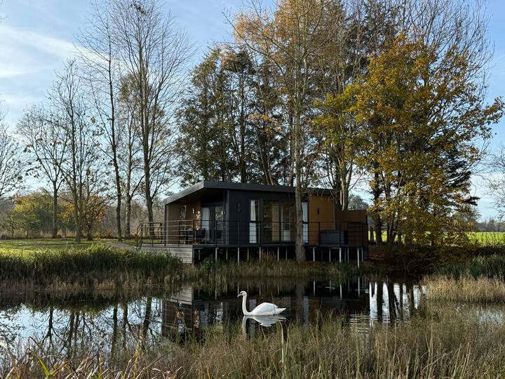 Cherry - Our Luxury Poolside Retreat - Shropshire