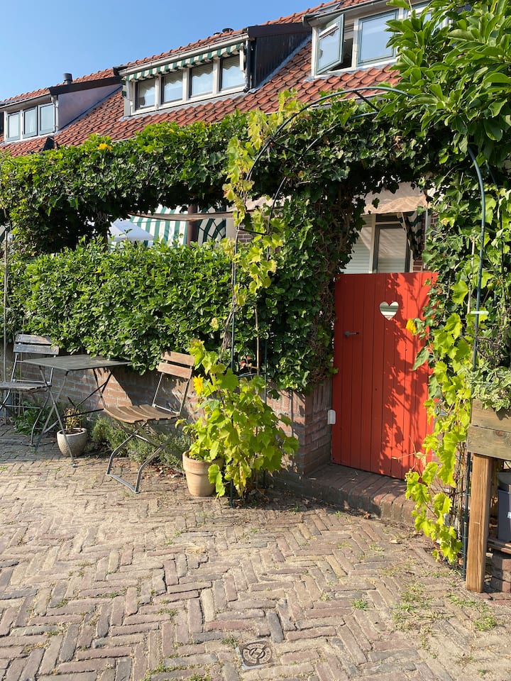 Cute 1930s House In Warmond - Leiden