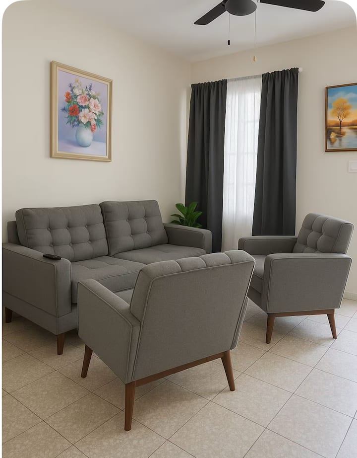 Casa Familiar Cerca De La Playa - La Romana