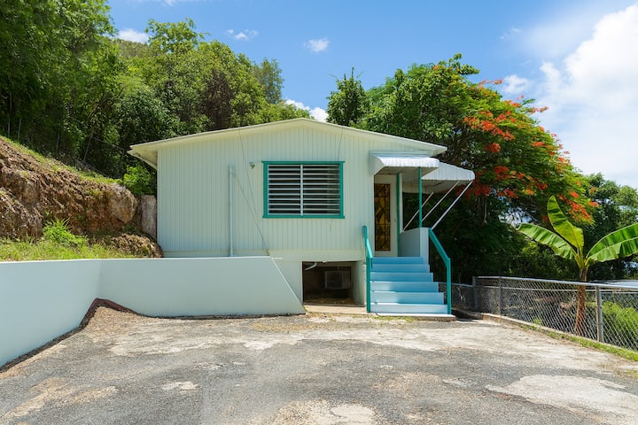 Cottage House
(Next To Cueva Ventana) - Puerto Rico