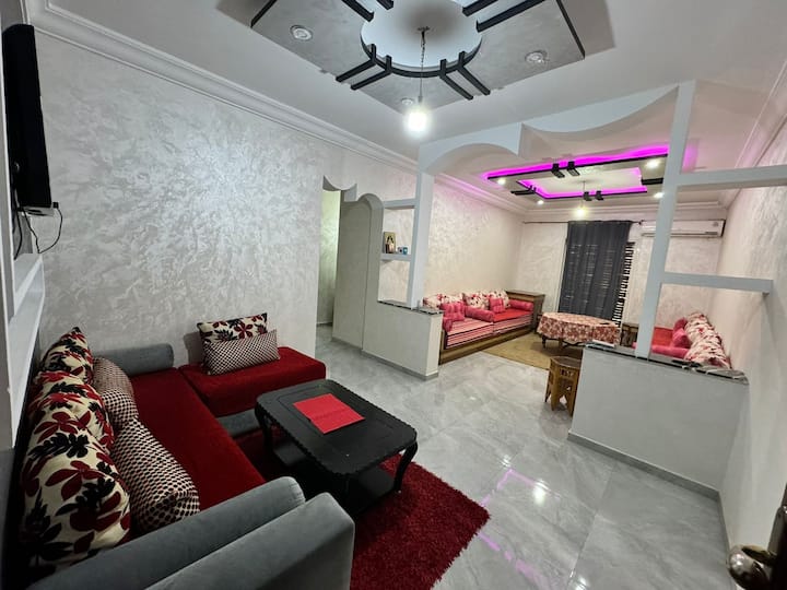Family Apartment Steps Away From Everything - Marrakech