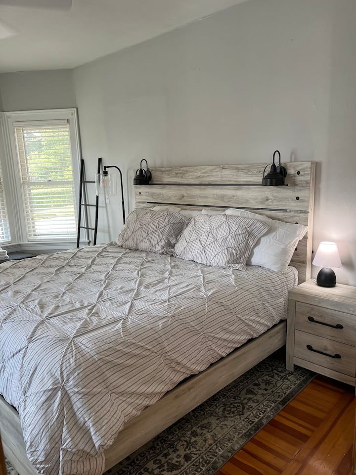 Historic Beekman Street Home - Saratoga Springs, NY