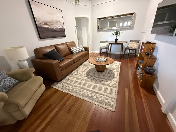 Central Bliss - Quiet Comfort - Bathurst