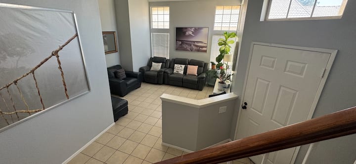 Acogedor Y Hermoso Cuarto - Lancaster, CA