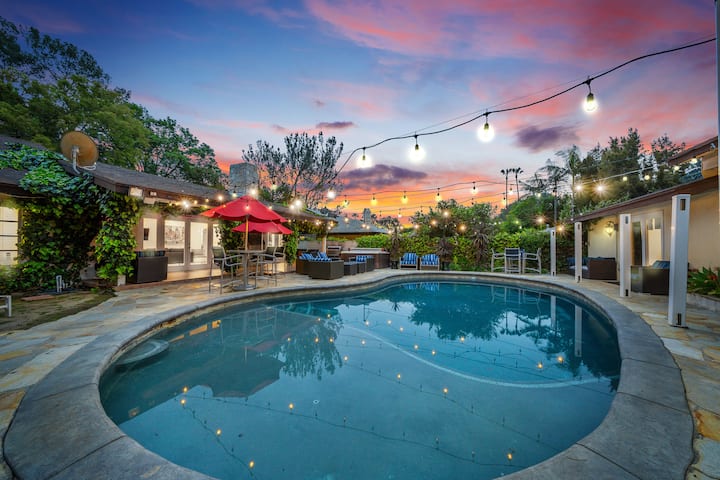 12 Bed Pool Hot Tub Bbq 2 Guesthomes Private 90210 - Los Ángeles, CA