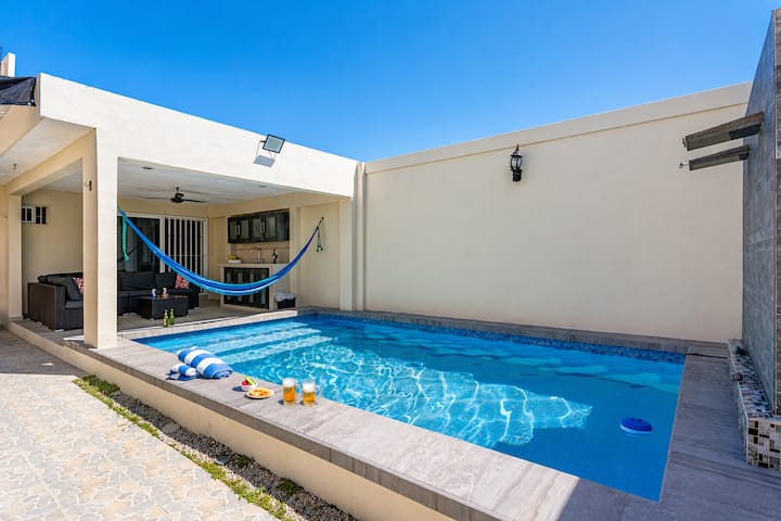 Spacious Home With Private Pool | Ideal For Groups - Mérida