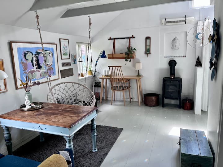 Boheme-oase Med Hyggelig Have - Copenhagen