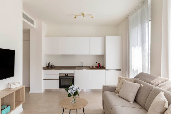 Astra Lux | ÉLégance & Parking Près Du Lido - Lugano