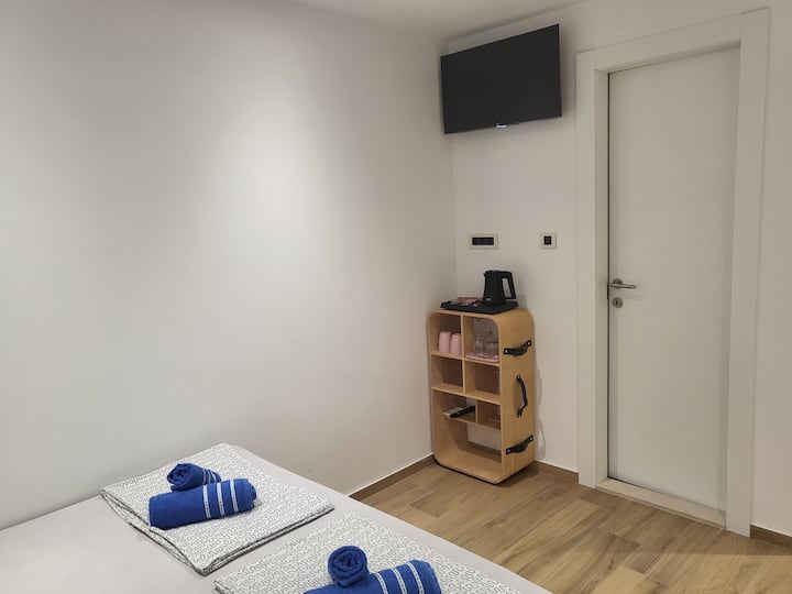 Old Town Bol Room 3 - Brač