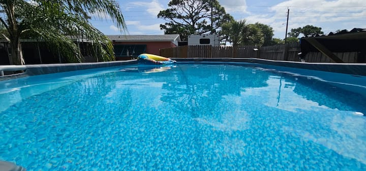 Rv W/ Pool & Hot Tub! Fenced+grill+pet Frndly! - Melbourne, FL