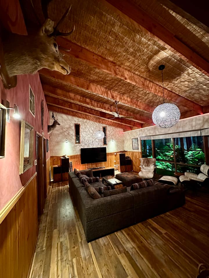 Riverside Hunting Chalet | Noojee | Mt Bawbaw Base - Noojee