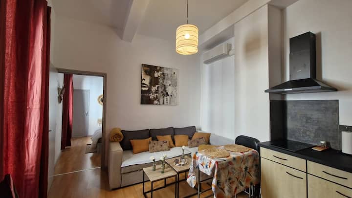 Appartement Centre Ville Uzès Avec Wifi - Uzès