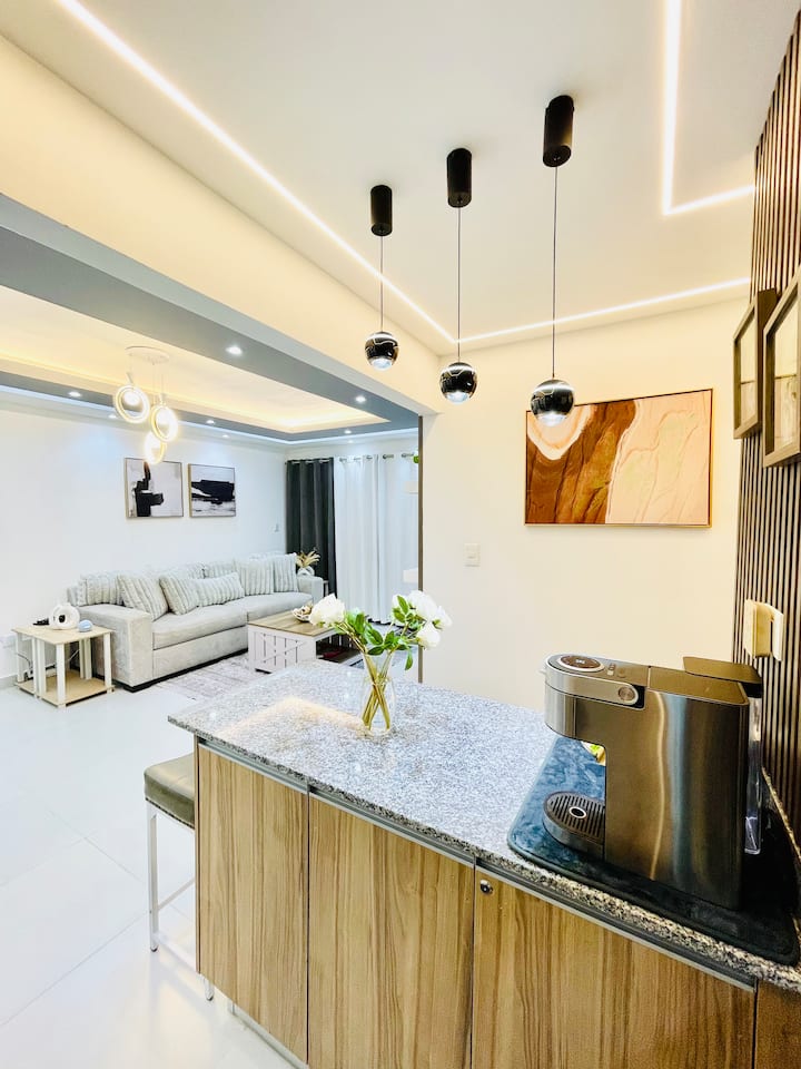 Delightful 3br Near Downtown / Electric Included - Punta Cana