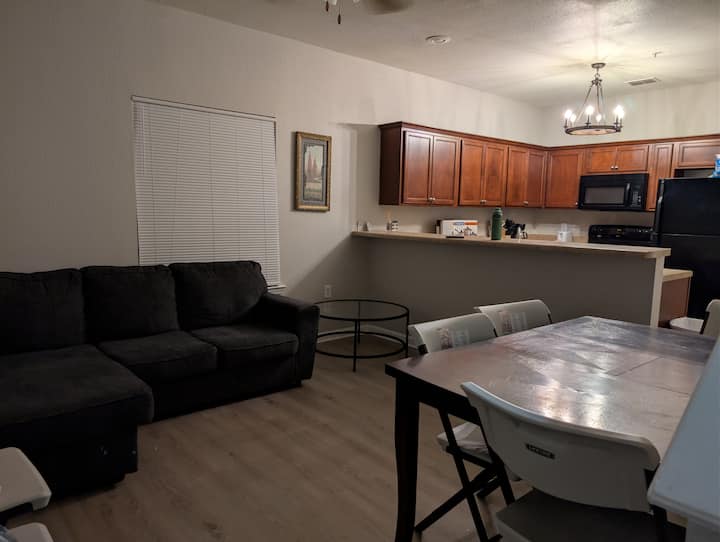 Home (3b/3b): Townhouse, 6 Mins To Fsu (627) - Tallahassee, FL