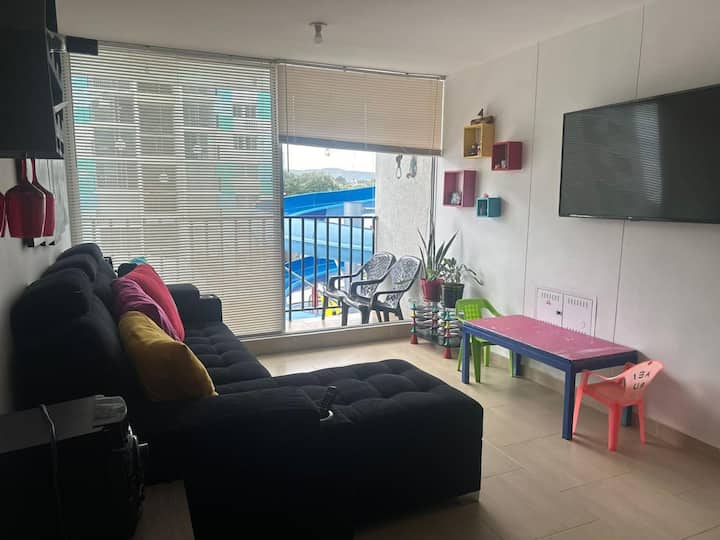 Familiar Conjunto Cerrado - Carmen de Apicalá