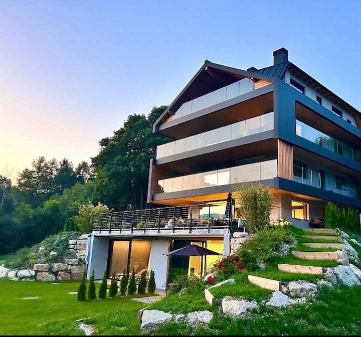 Glam Haus: Panoramic - Folgaria