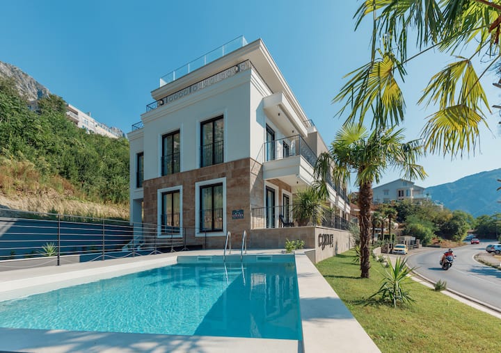 S Palace Apartment - Kotor