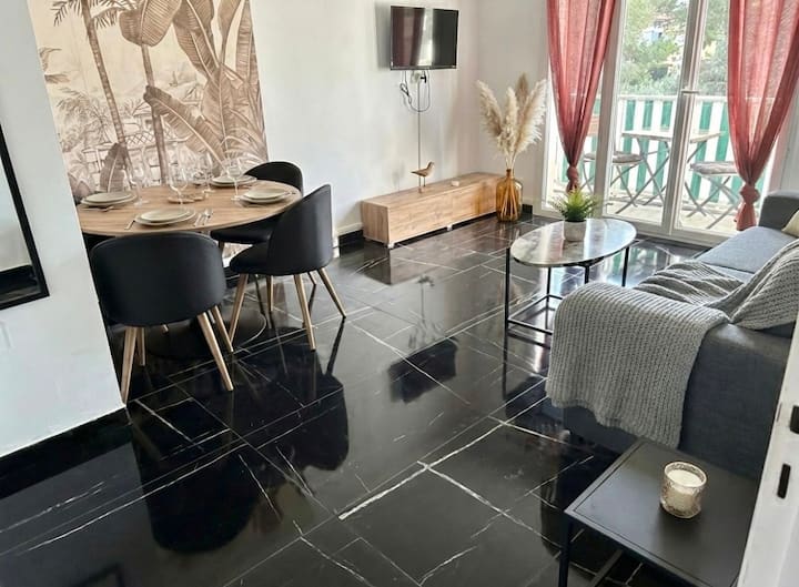 Appartement 1 Parking 1 Terrasse - Golfe Juan