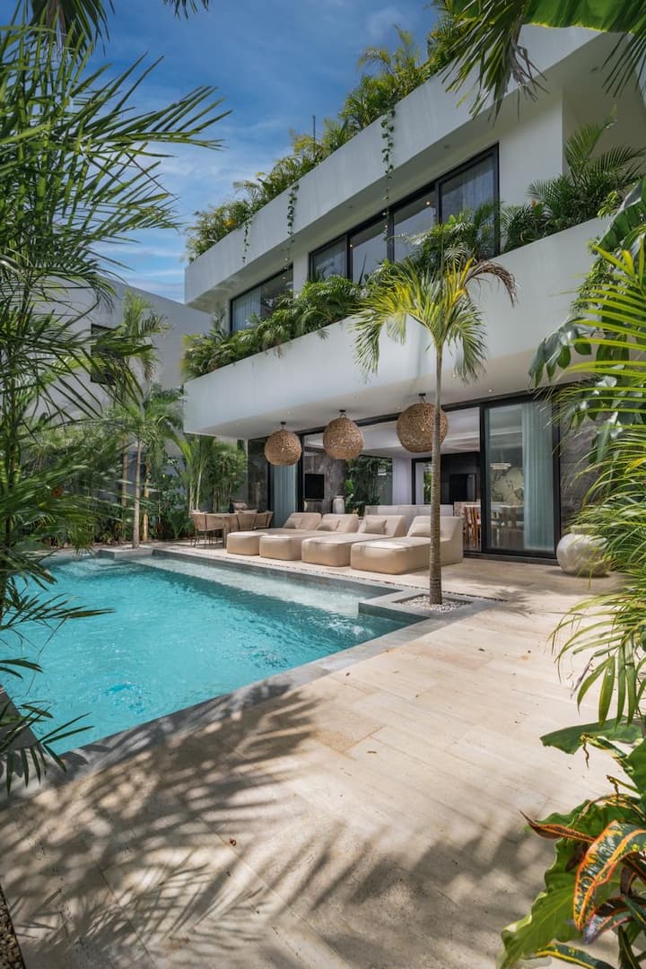 Villa Paradise • 5bd • Security & Concierge - Tulum