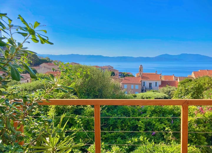 Village, Mer Et Montagne Depuis Votre Terrasse - Cargèse